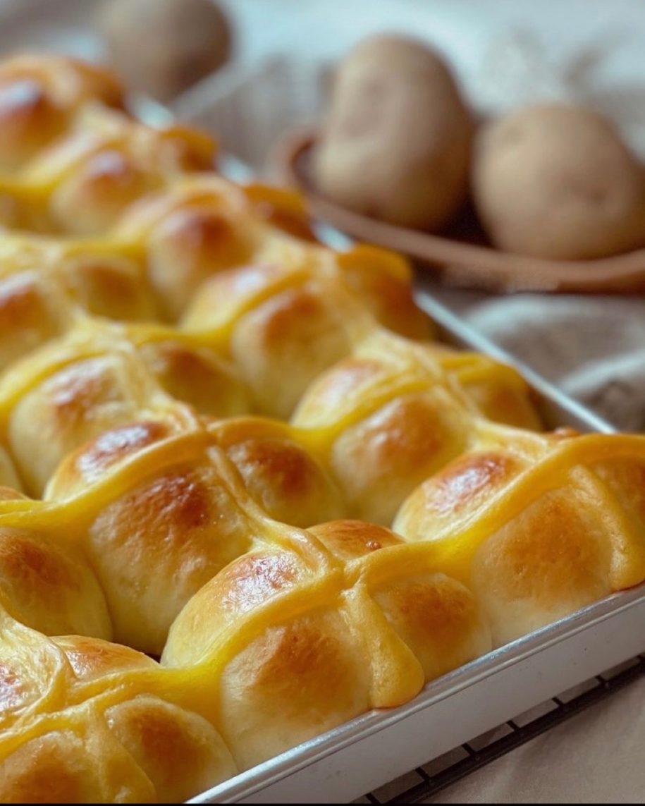 Aprenda a fazer a receita surpreendente de pão de batata